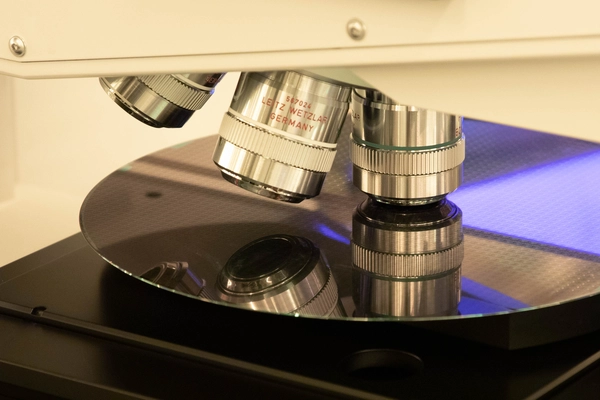 SiCパワー半導体とは？特徴・原理・用途・選定ポイント【EV/再エネ/産業電源】｜CanAbrasive